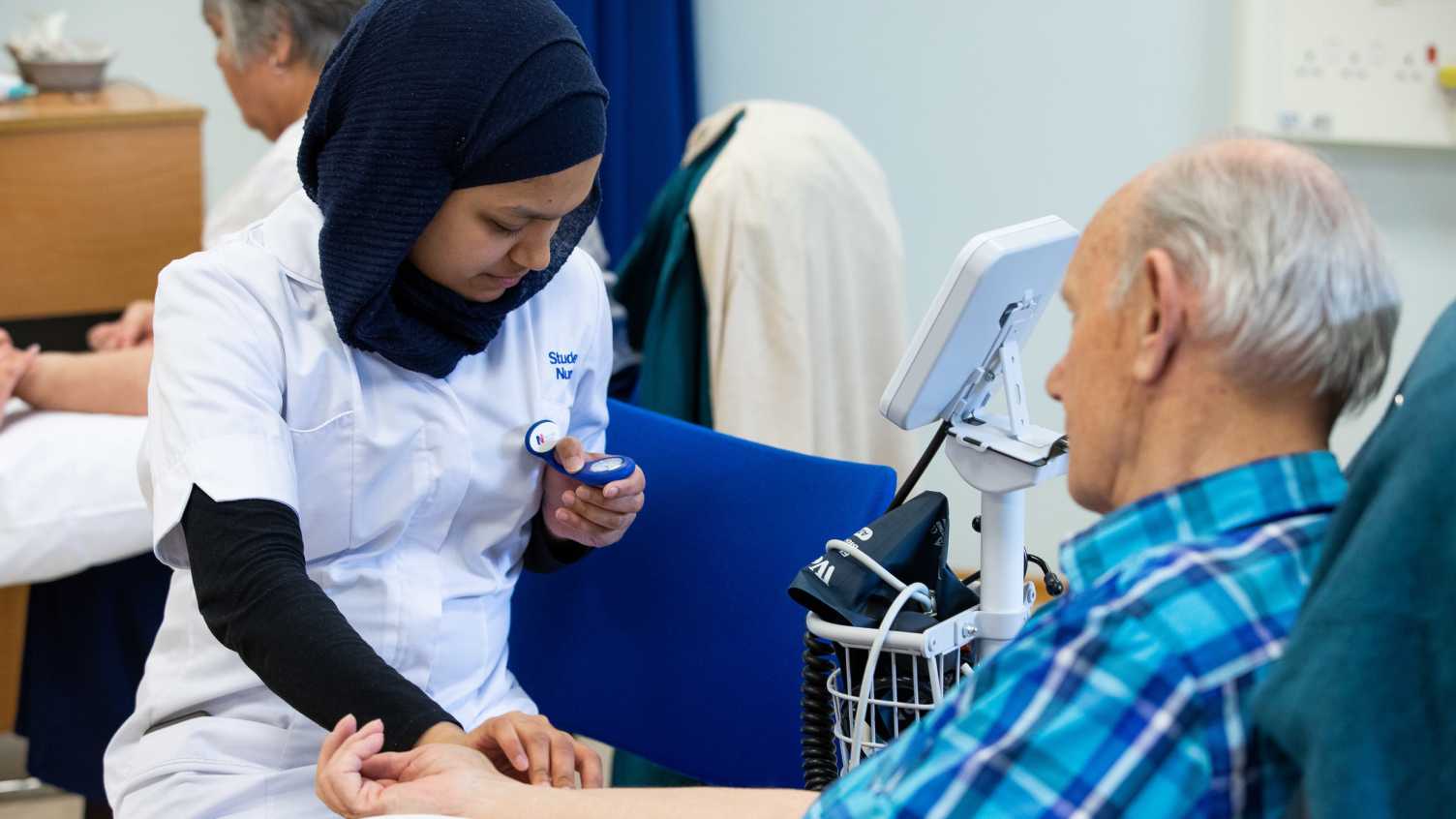 Supporting nursing and midwifery students on placement | Allied Health Professions, Nursing and ...